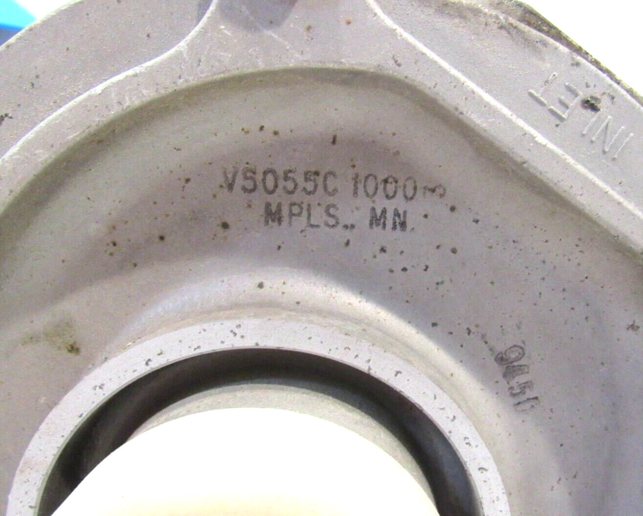 NEW HONEYWELL V5055C-1000 GAS VALVE V5055C1000 - SB Industrial Supply, Inc.