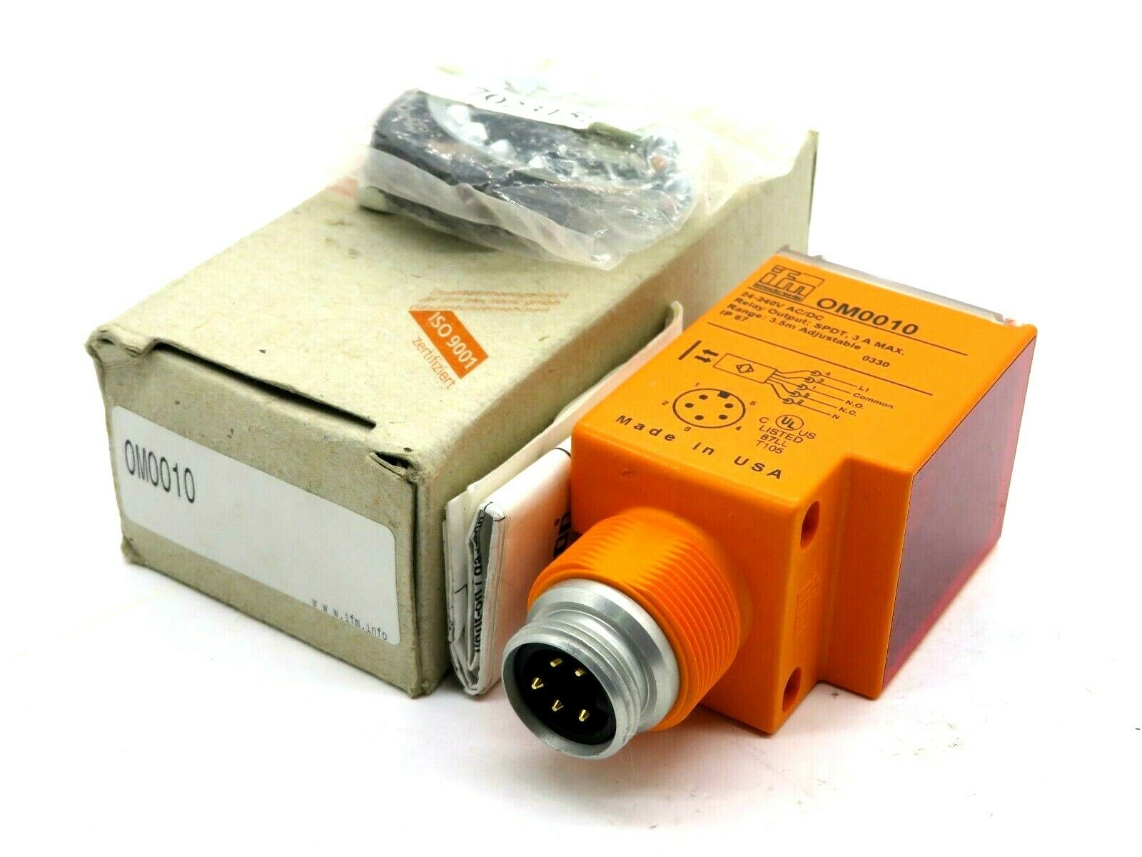 NEW IFM 0M0010 DIFFUSE REFLECTION SENSOR - SB Industrial Supply, Inc.