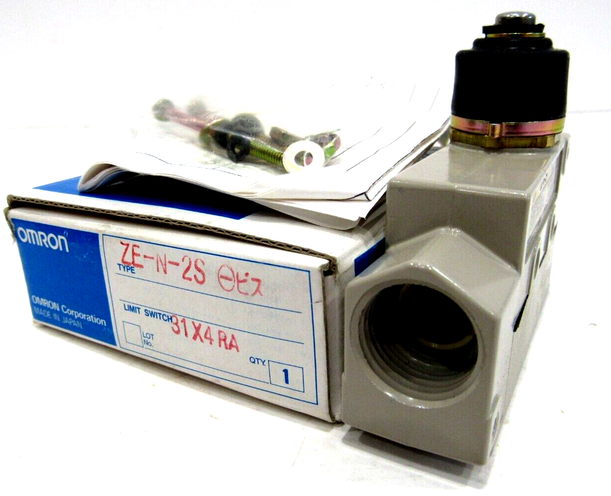 NEW OMRON ZE-N-2S LIMIT SWITCH 125V 15A ZEN2S - SB Industrial Supply, Inc.